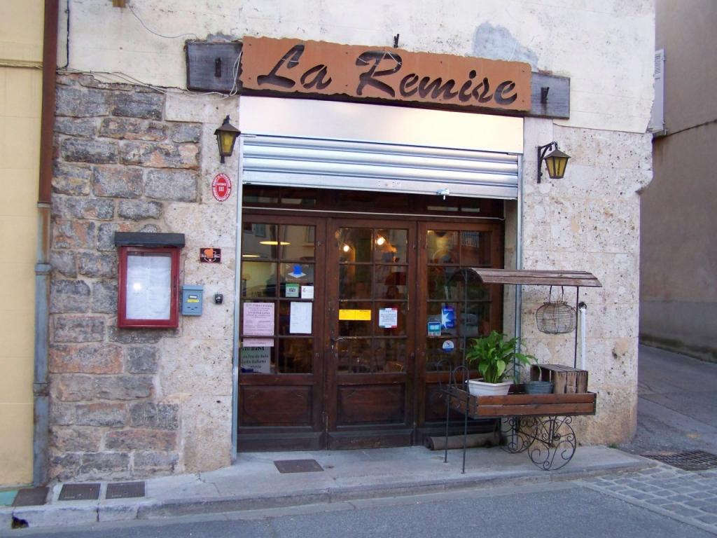 La Remise : Restaurants à Tourves
